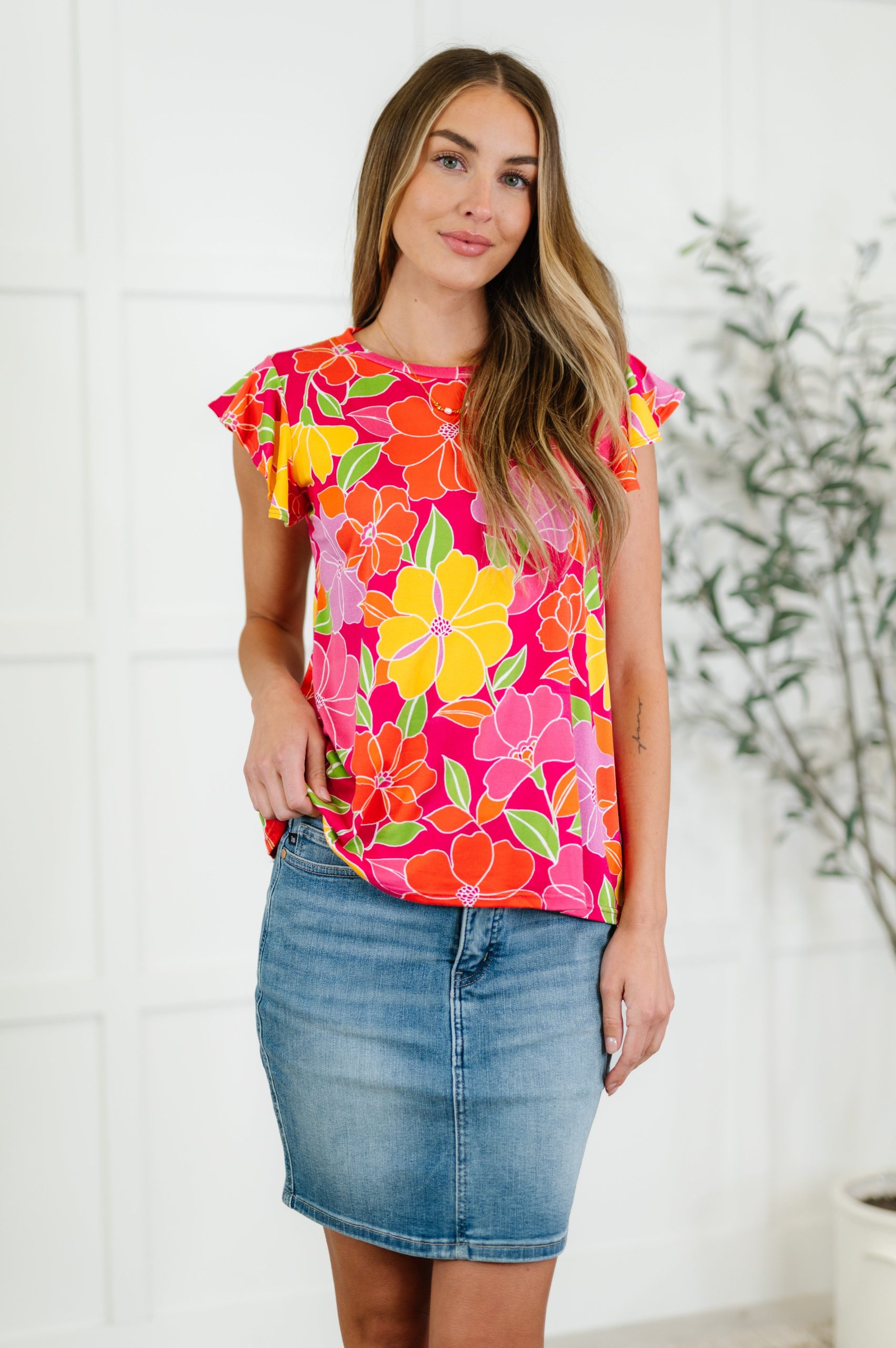 Garden Giggles Flutter Sleeve Top – velveflow